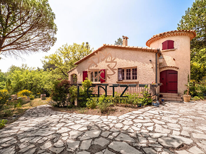 Maison 5 pièces à Pierrevert, à vendre
