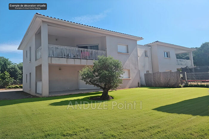 Boisset-et-Gaujac : Appartement 4 pièces à vendre