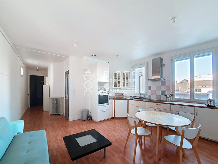 Appartement à vendre - Lorient, Centre-ville - 3 pièces - 2 chambres