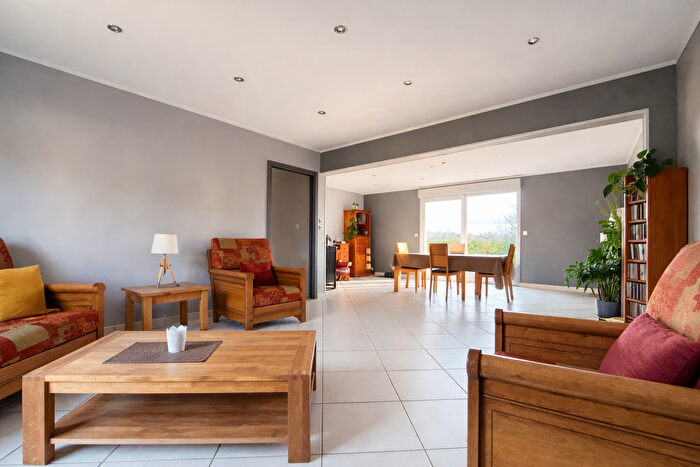 Maison à vendre - Courcelles-sur-Vesle - 6 pièces - 4 chambres