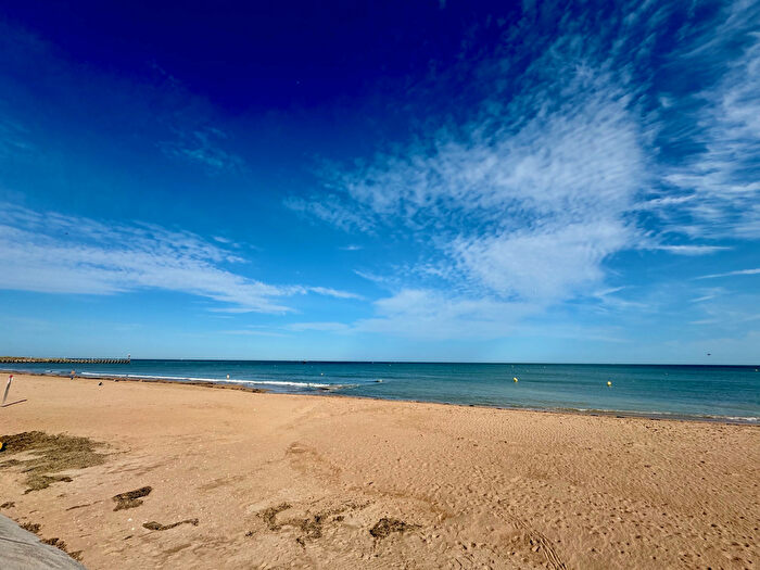 Appartement à vendre - Courseulles-sur-Mer - 3 pièces - 2 chambres