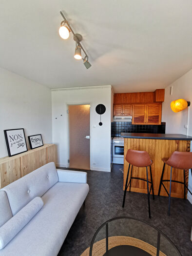 Appartement à louer - Montluçon, Rimard, Nerdre - 1 pièce - 1 chambre