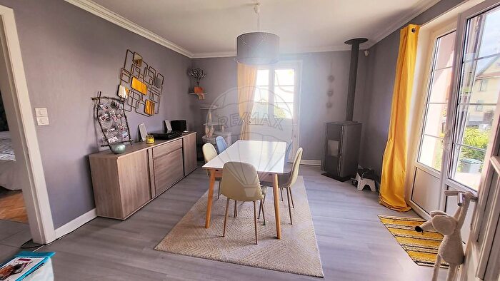 Maison à vendre - Ensisheim - 6 pièces - 5 chambres