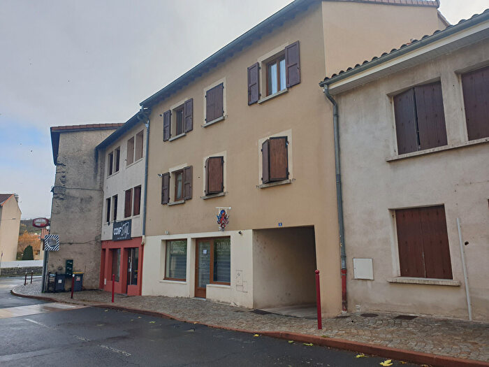 Appartement à louer - Vals-près-le-Puy - 4 pièces - 3 chambres