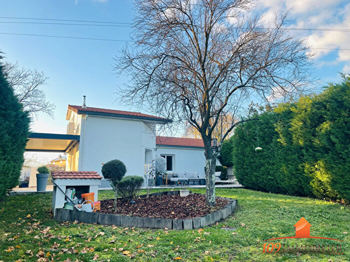 Maison à vendre - Dommartin - 4 pièces - 3 chambres