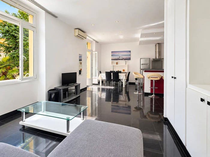 Appartement 2 pièces à République, Cannes, à louer