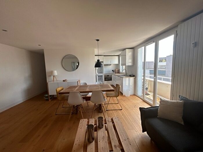 Appartement 2 pièces à Lyon 7ème, Jean Macé, à louer