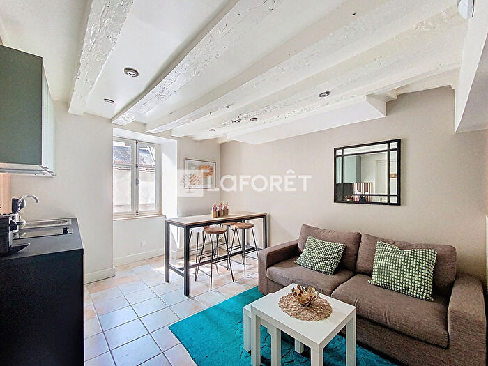 Appartement à louer - Orléans, Bourgogne, Saint-Euverte - 2 pièces - 1 chambre