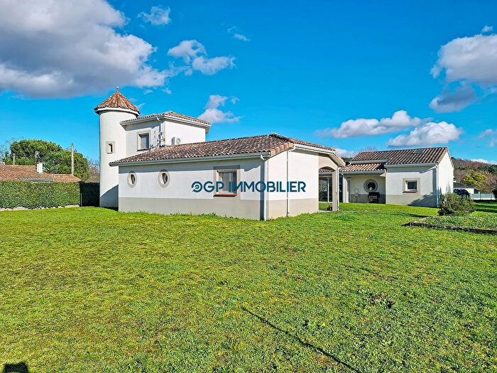 Maison à vendre - Villeneuve-lès-Bouloc - 4 pièces - 3 chambres