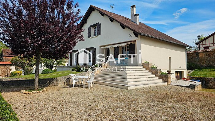 Maison 12 pièces à vendre - Saint-Sauveur-en-Puisaye