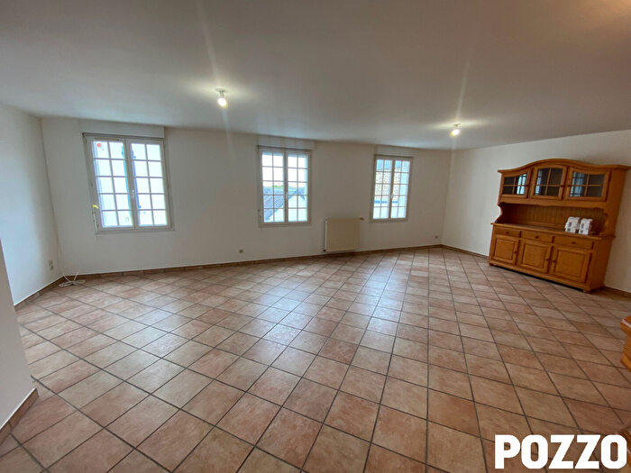 Appartement 4 pièces à Coutances, à louer