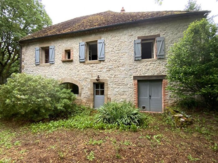 Maison à vendre - Beaulieu-sur-Dordogne - 6 pièces - 4 chambres