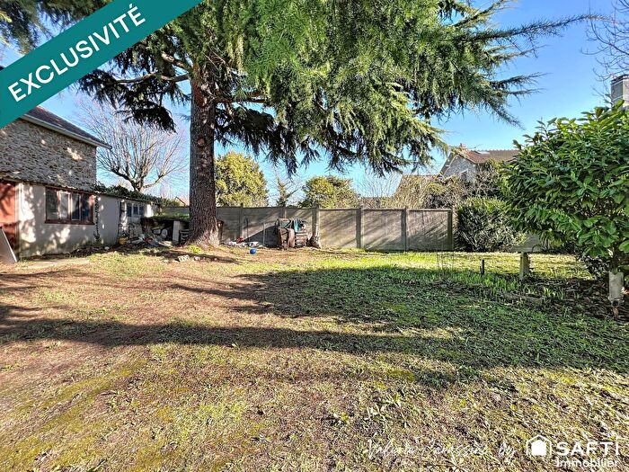 Maison à vendre - Savigny-sur-Orge, Cherchefeuilles - 7 pièces - 4 chambres