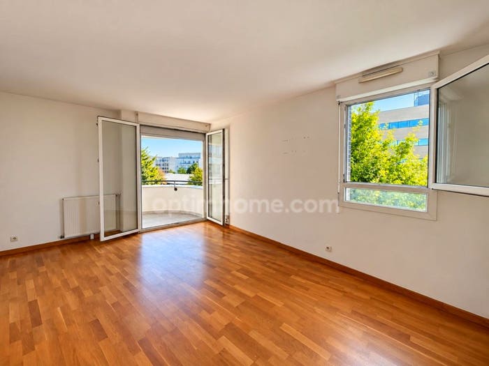 Appartement 3 pièces à Chilly-Mazarin, Centre-ville, à vendre