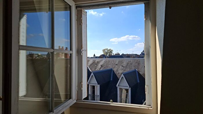 Appartement à louer - Tours, Centre-ville - 1 pièce