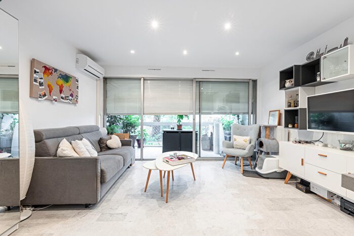 Appartement à vendre - Antibes, Juan-les-Pins, Le Cap - 2 pièces - 1 chambre