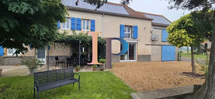 Maison à vendre - Artaix - 7 pièces - 5 chambres