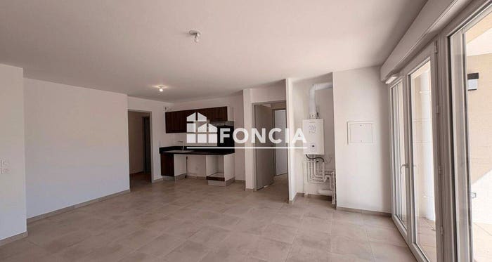 Appartement 4 pièces à Hameaux du Vallon, Morières-lès-Avignon, à louer