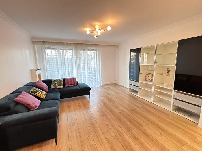 Appartement à vendre - Sèvres, Croix-Bosset, Monesse, Brancas - 3 pièces - 2 chambres