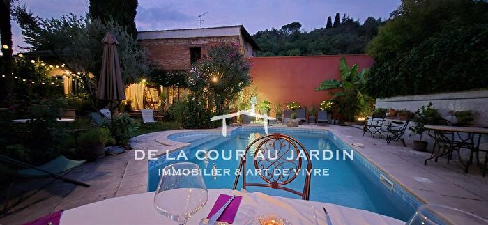 Maison à vendre - Moissac - 12 pièces - 7 chambres