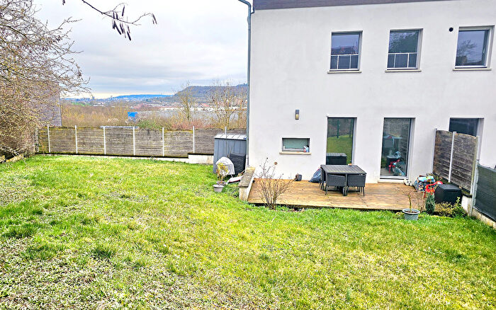 Appartement à vendre - Lay-Saint-Christophe - 3 pièces - 2 chambres