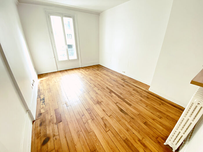 Appartement à vendre - Paris e , Vallée de Fecamp - 3 pièces - 2 chambres