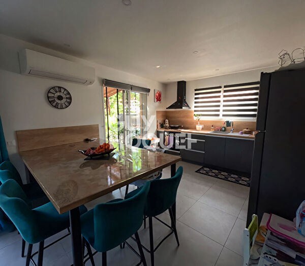 Appartement à vendre - Tresserre - 5 pièces - 2 chambres