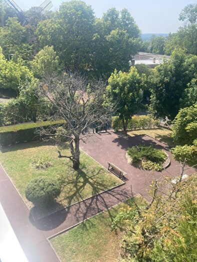 Mont Valérien, Nanterre : Appartement 3 pièces à louer
