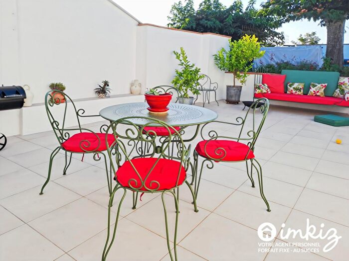 Maison à vendre - Lavit - 7 pièces - 5 chambres