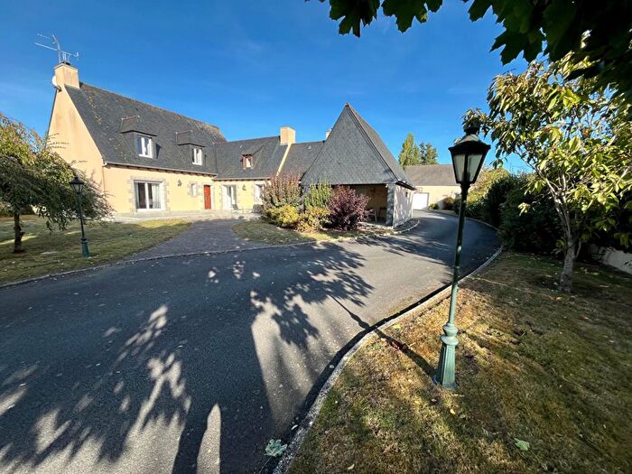 Maison 7 pièces à vendre à Le Vivier-sur-Mer