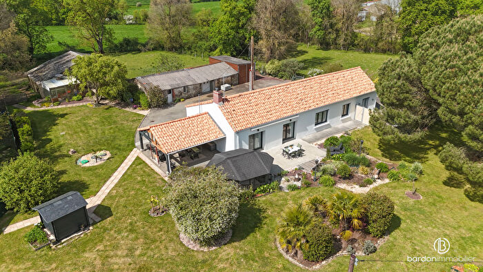 Maison 7 pièces à vendre - Challans, Route de Cholet, Route de la Roche-sur-Yon