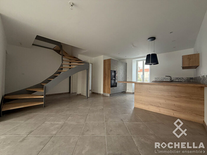 Maison à vendre - Tonnay-Charente - 5 pièces - 3 chambres