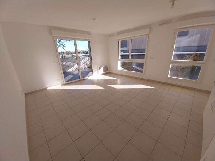 Appartement à louer - La Valette-du-Var, Sainte-Claire - 3 pièces - 2 chambres