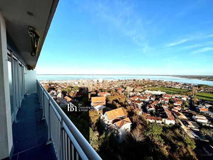 Appartement à vendre - Arcachon - 3 pièces - 2 chambres