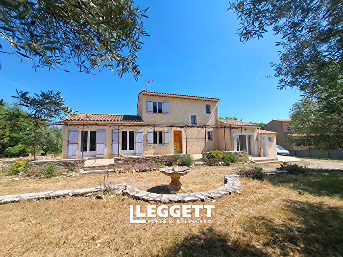 Maison 6 pièces à Régusse, à vendre