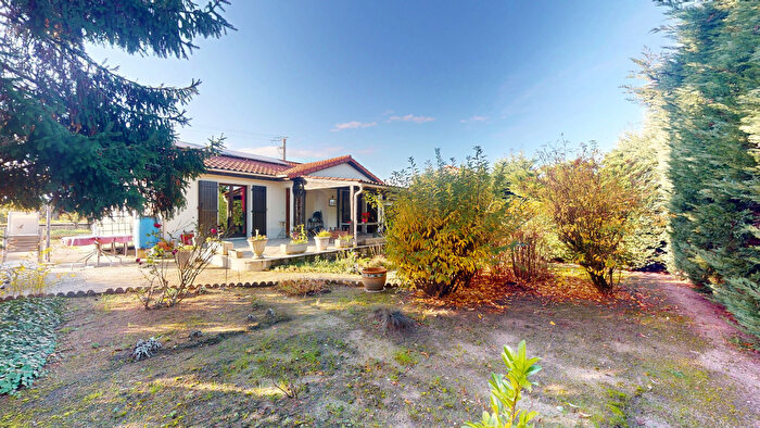 Maison à vendre - Cleppé - 4 pièces - 2 chambres