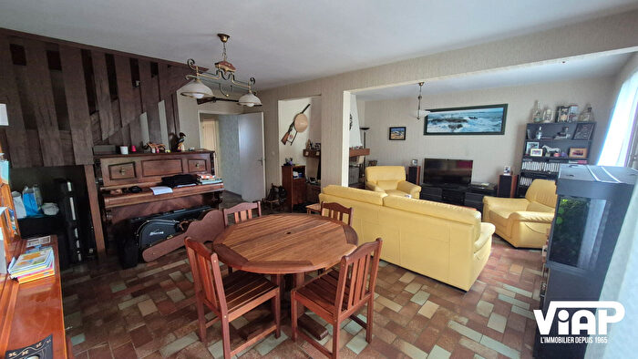Maison 6 pièces à Limoges, Beaubreuil, Limoges Nord, à vendre