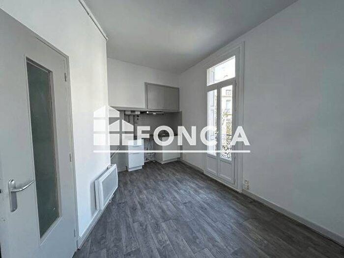 Appartement à louer - Clémenceau, Perpignan - 2 pièces - 1 chambre