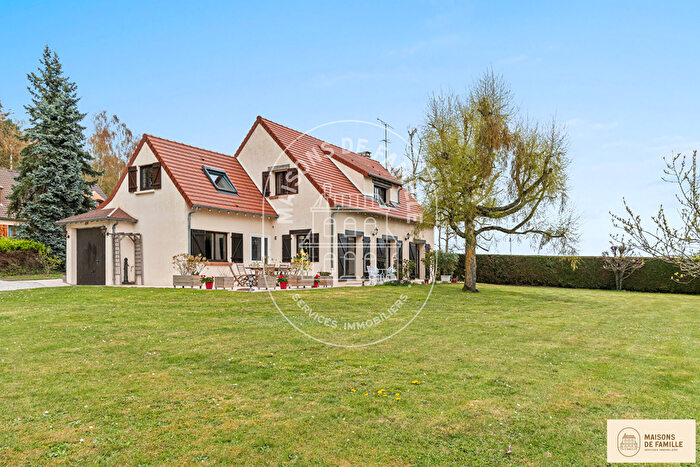 Maison à vendre - Saint-Rémy-lHonoré - 7 pièces - 5 chambres