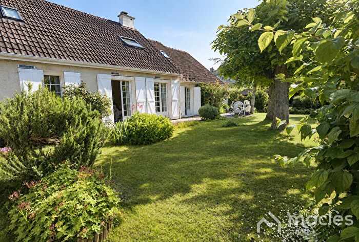Maison 6 pièces à Baillet-en-France, à vendre