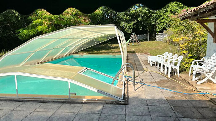 Maison à vendre - Libourne - 7 pièces - 5 chambres