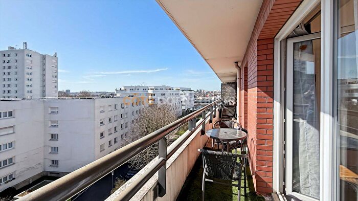 Appartement à louer - Juillet Zola, Alfortville - 2 pièces - 1 chambre