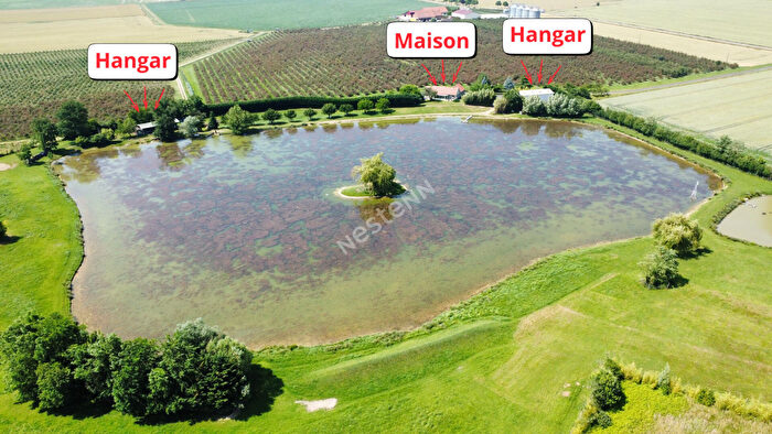 Maison à vendre - Trugny - 4 pièces - 3 chambres