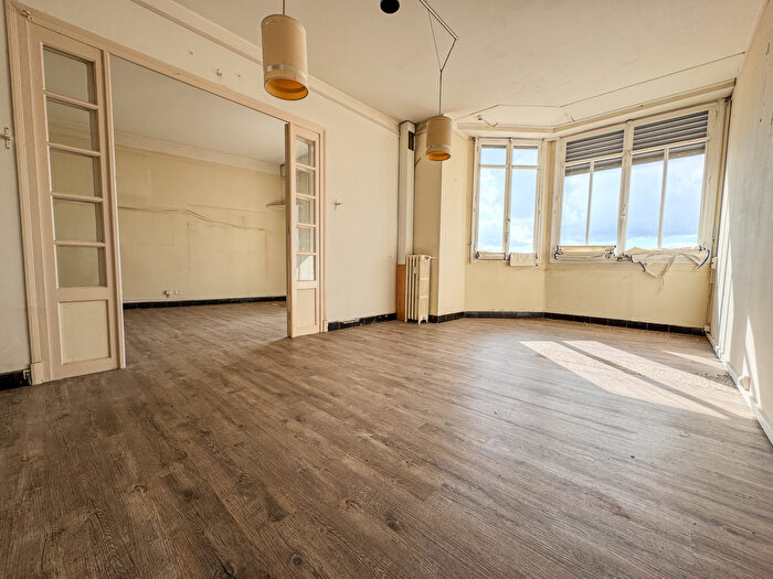 Appartement à vendre - Toulon, Champs-de-Mars - 4 pièces - 3 chambres