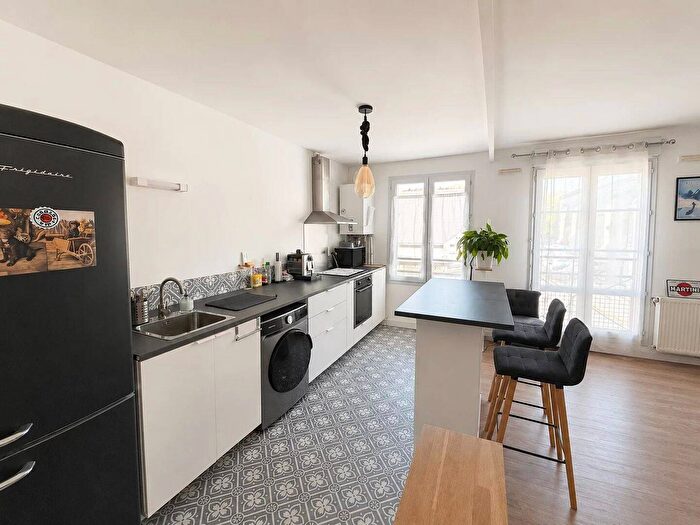 Appartement 3 pièces à louer - Fleurines