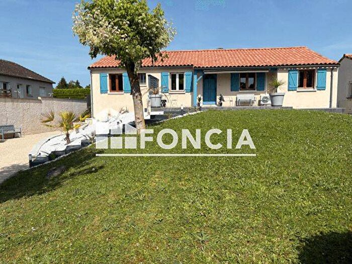 Maison 4 pièces à Availles-en-Châtellerault, à louer