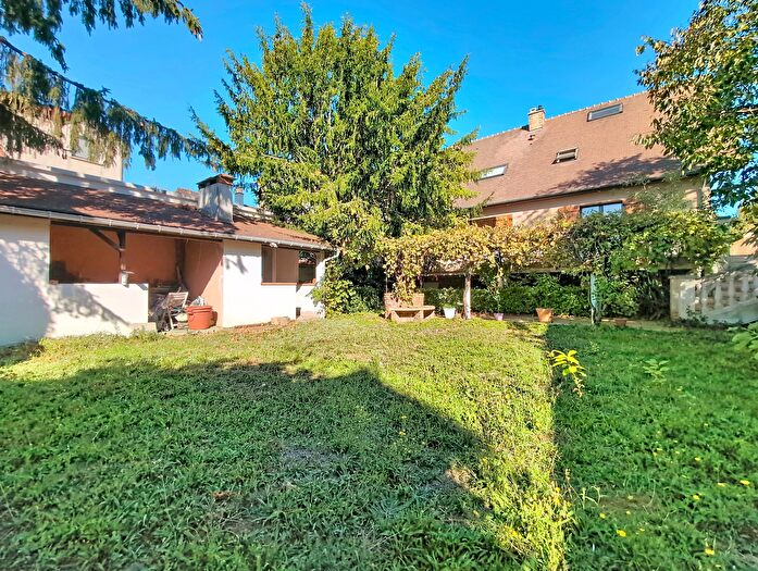 Maison 7 pièces à Vitry-sur-Seine, Port à l'Anglais, Zone d'activité, à vendre