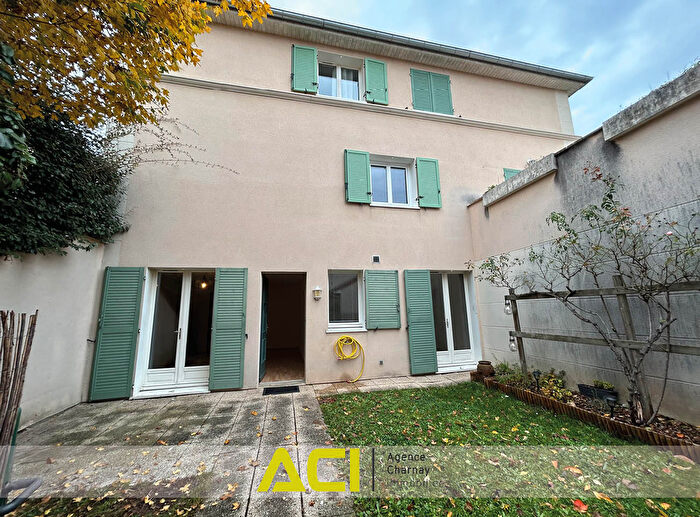 Appartement à louer - Charnay-lès-Mâcon - 2 pièces - 1 chambre