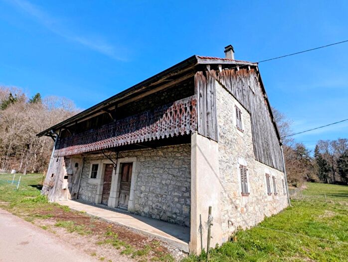 Maison 3 pièces à Bogève, à vendre