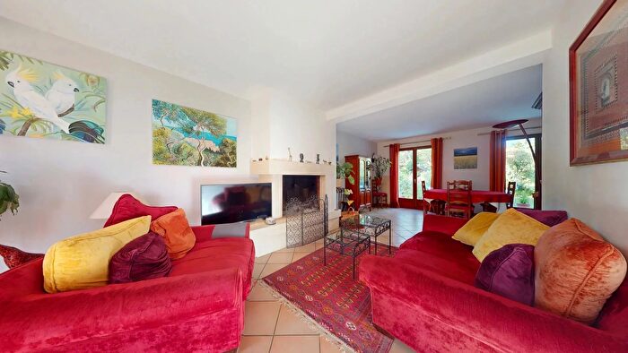 Maison à vendre - Dampierre-en-Yvelines - 6 pièces - 4 chambres